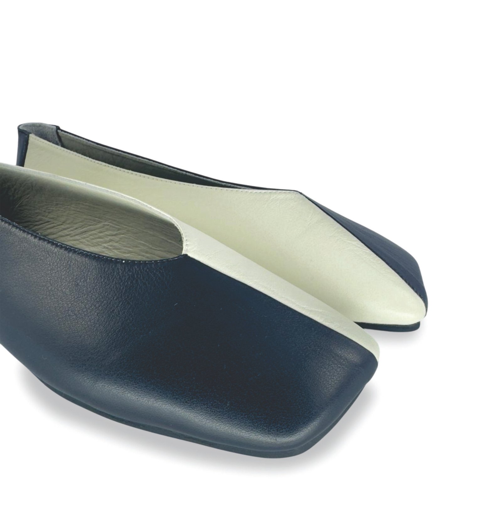 Baleta Yin en cuero blanco y negro SOLEA – SOLEA